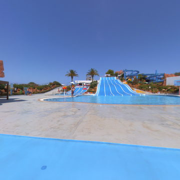 Slide & Splash 360